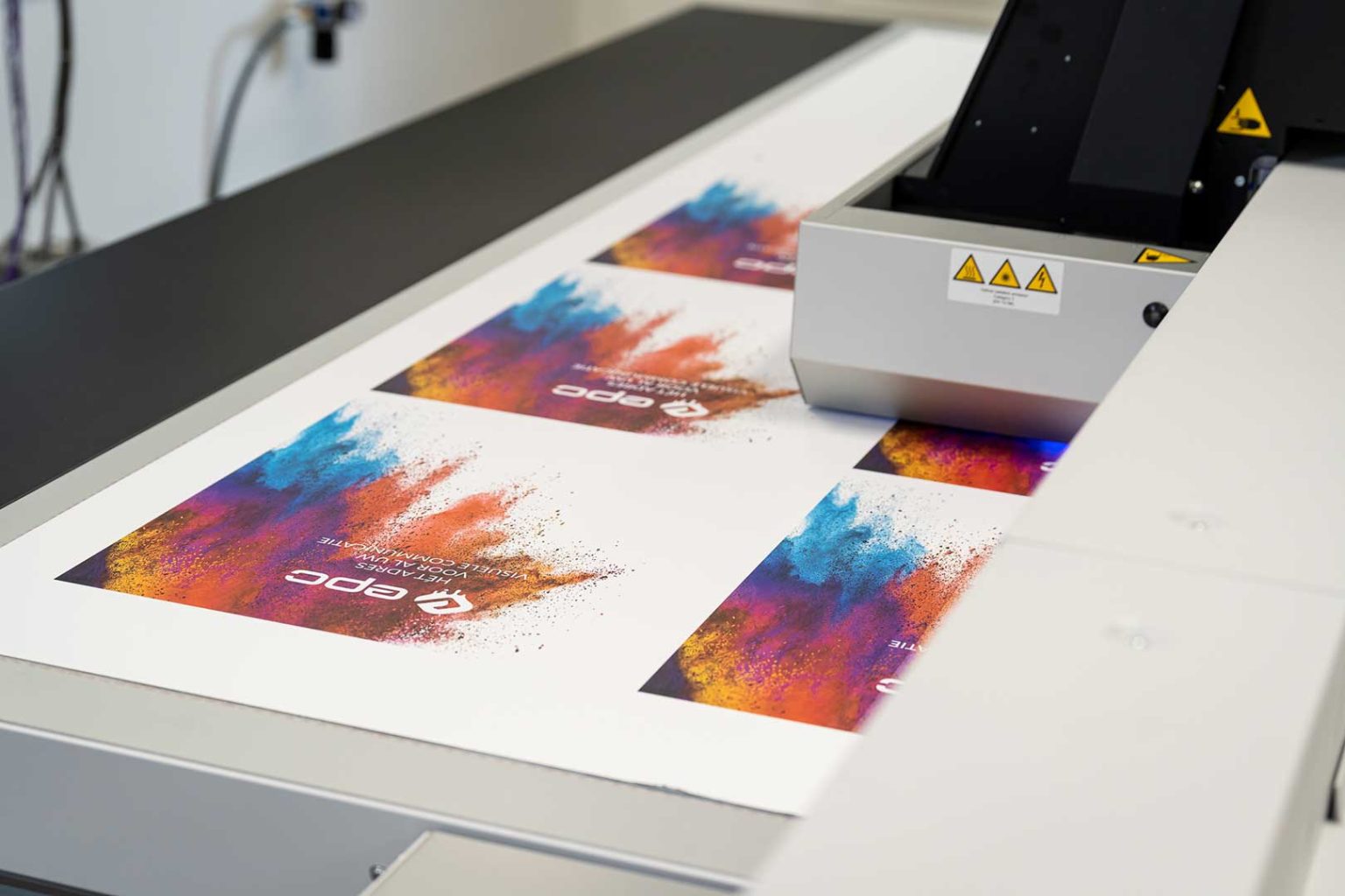 EPC schaft nieuwste Flatbed printer aan - EPC Nieuwegein